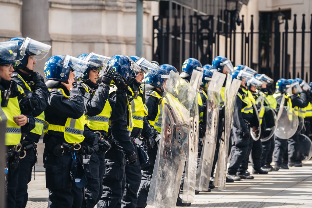 How do I make a complaint against the police?