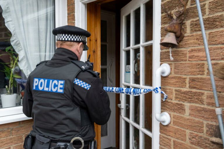 Can police enter your home in the UK? All you need to know about ...